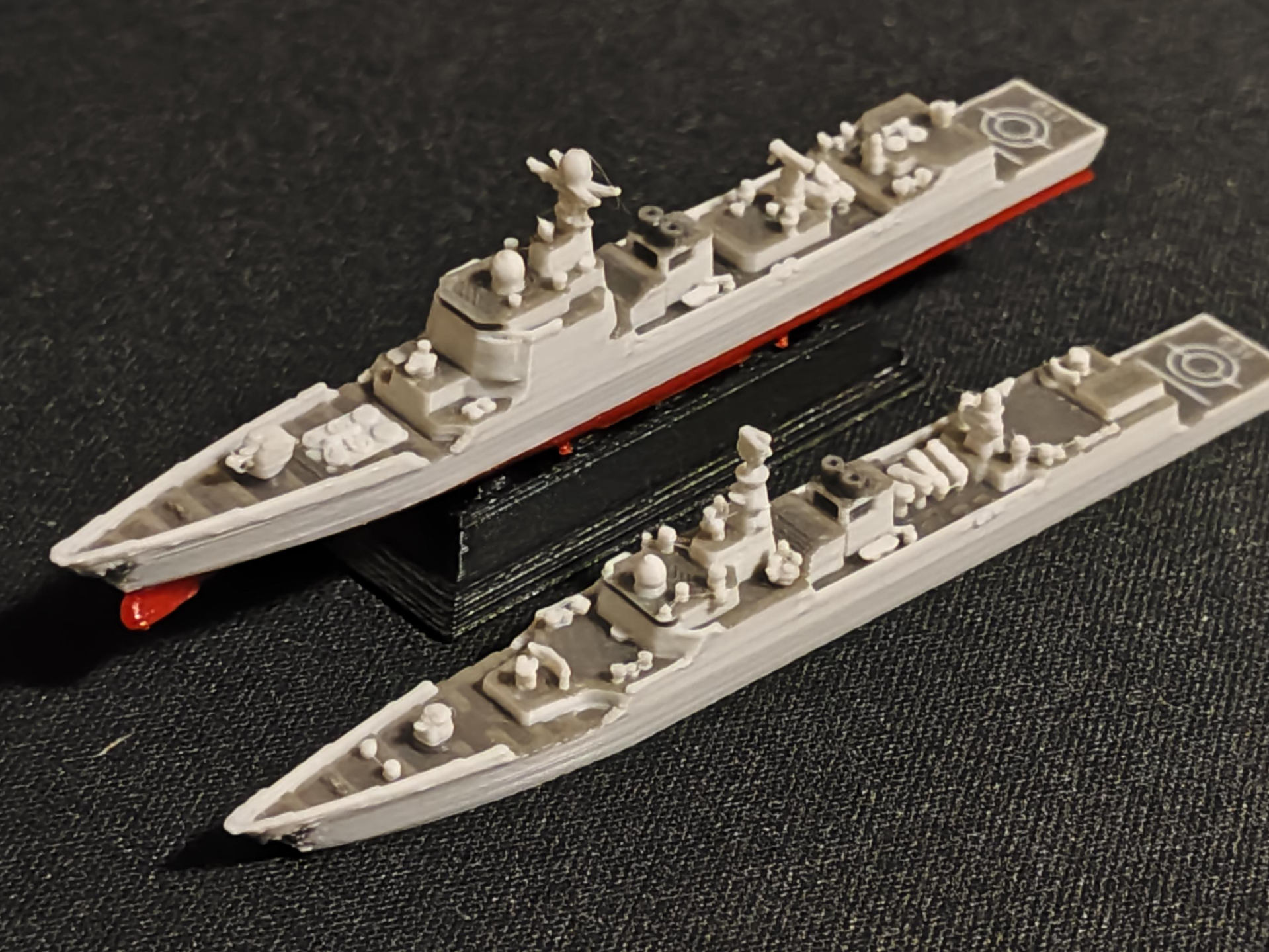 052B 广州舰 & 052C 兰州舰 来自 redghost13 MakerWorld：免费下载 3D 模型