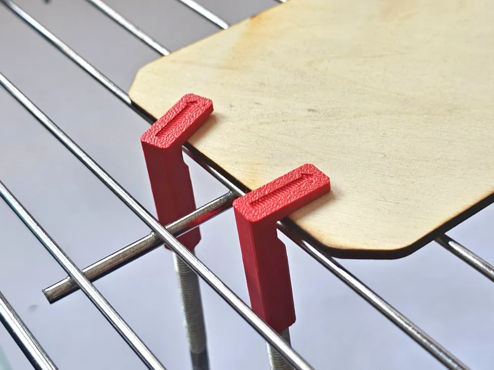 Lasercutting Weighted Workpiece Holder by Magmabow MakerWorld: Download ...