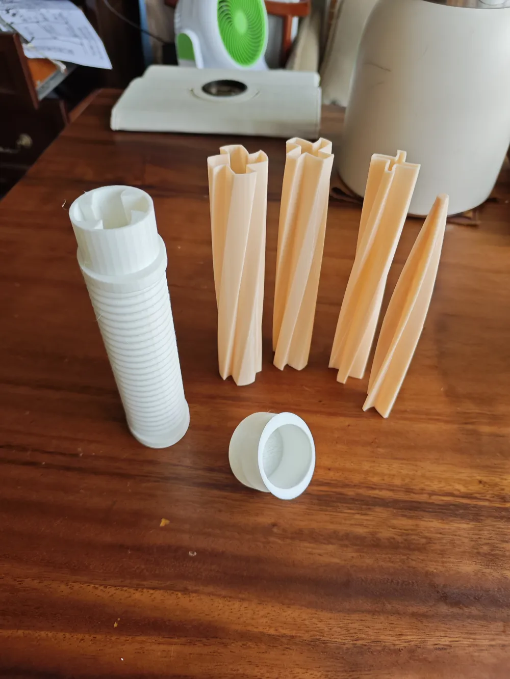 Spiral retractable sword, sword core separated, simple printing ...
