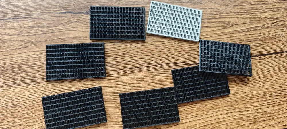 3D Printed Diffraction Grating Text - Free 3D Print Model - MakerWorld