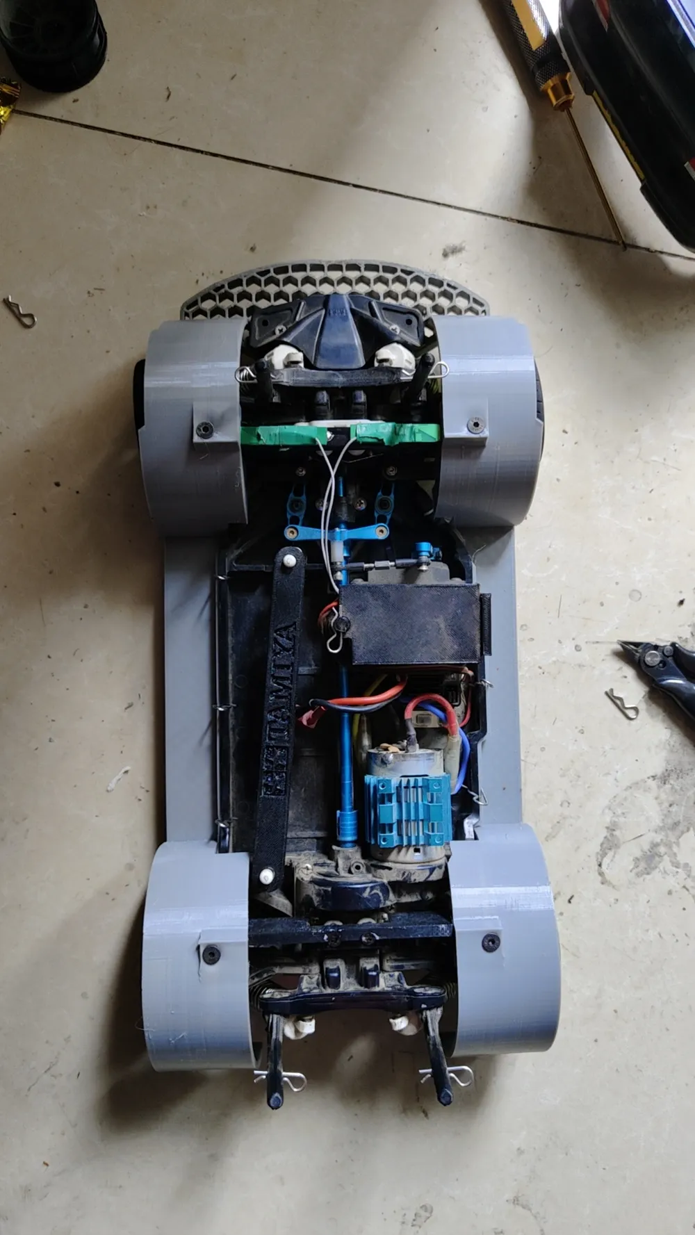 boîte à équipement Tamiya TT-02 par user_2864193142 MakerWorld ...