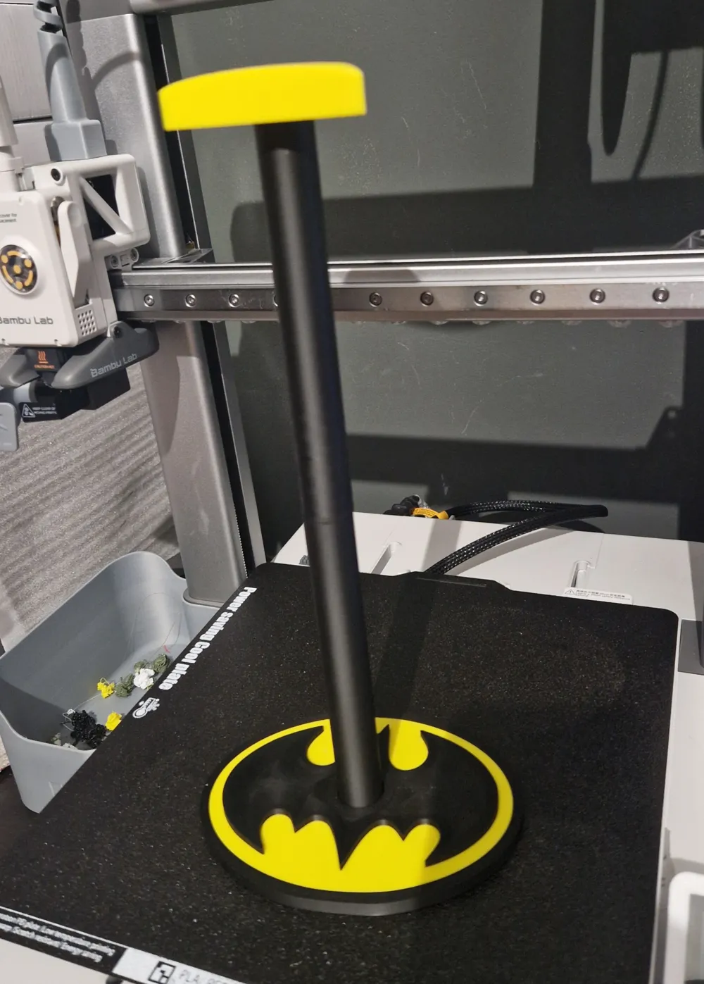 Batman Support by zasa.cat MakerWorld: Download Free 3D Models