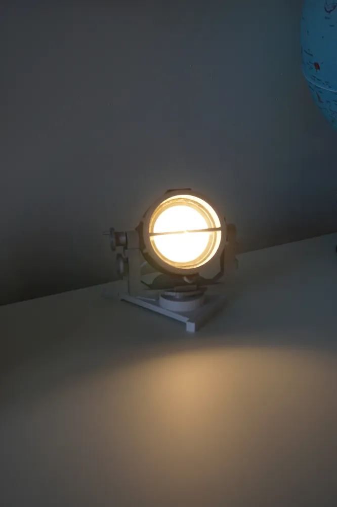 ww2 search light for the Bambulab LED lamp kit 001 by Apache_NB ...