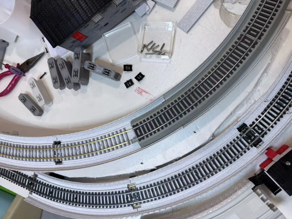 HO/OO scale train viaduct, compatible with various tracks including ...