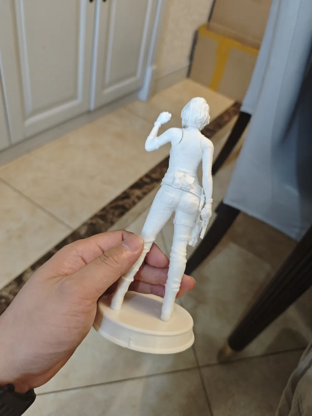 Tomb Raider Lara Croft Figurine Anime Multi-part Easy Assembly Glue ...