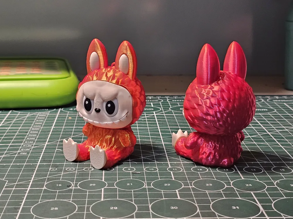 Rotating Labubu Fidget Toy, Super Stress Reliever, No AMS Required by ...