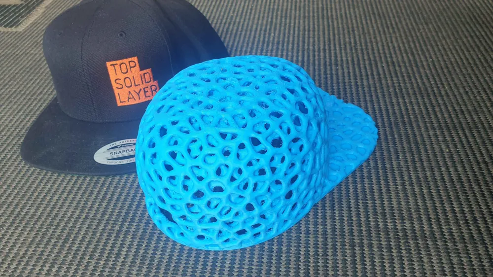 TPU Snapback voroni style - Free 3D Print Model - MakerWorld