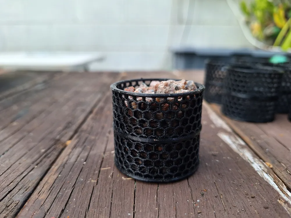 Mini Honeycomb Mesh Pot by Roy Pugh MakerWorld: Download Free 3D Models