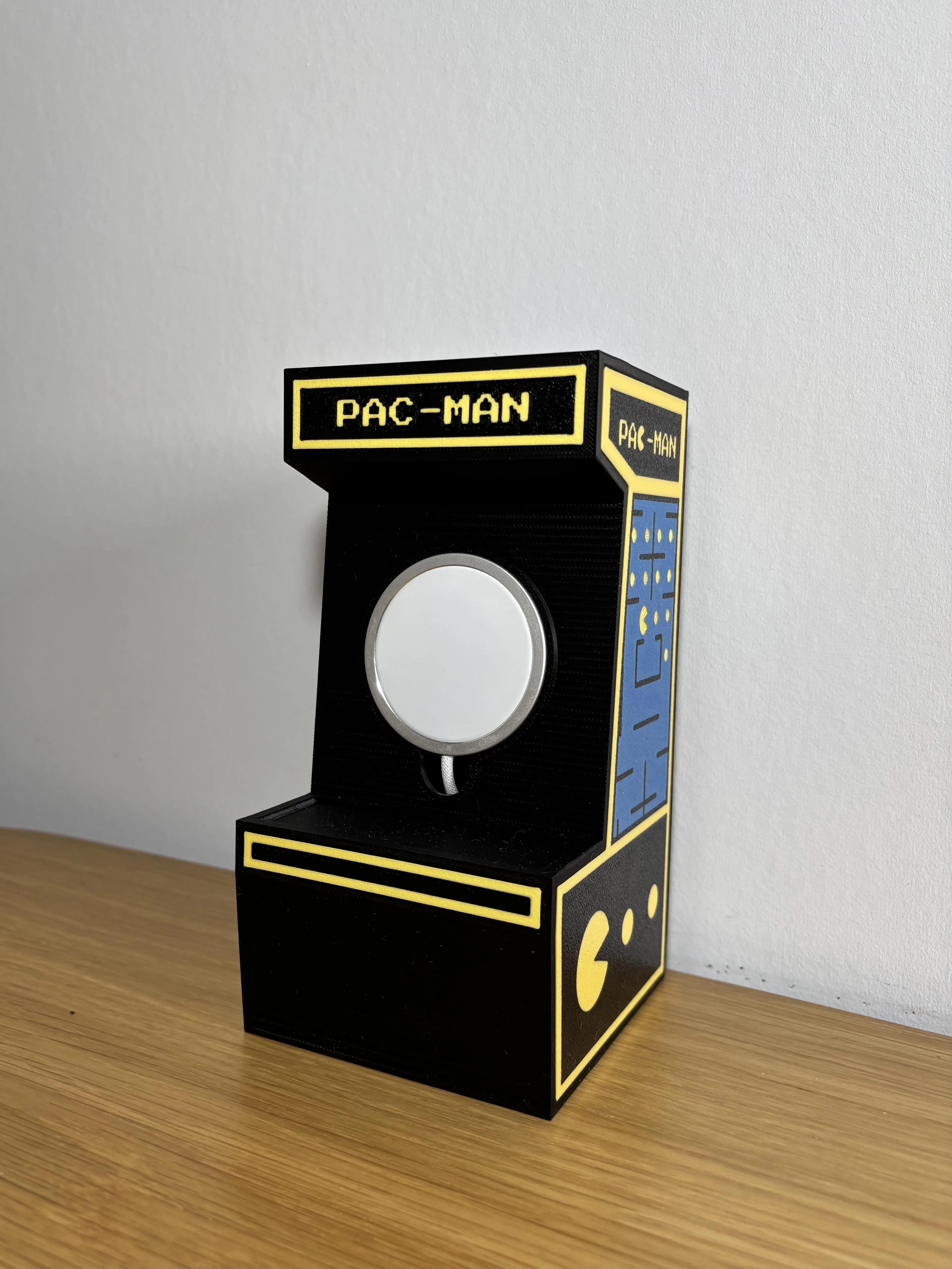 Mini Arcade Pac-Man MagSafe Stand - Free 3D Print Model - MakerWorld