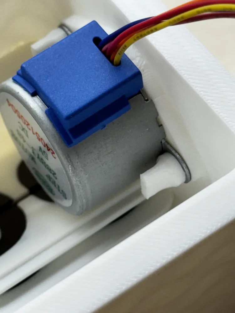 Automatic Arduino Flip Clock Calendar by f5pdtxstv8 MakerWorld ...