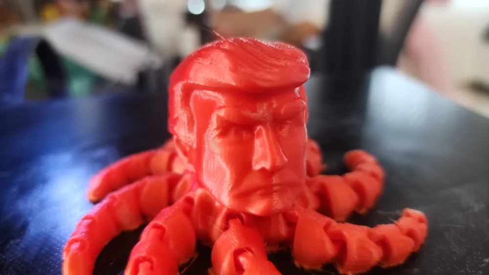 Trump octopus Remixed by PLAIR MakerWorld: Download Free 3D Models