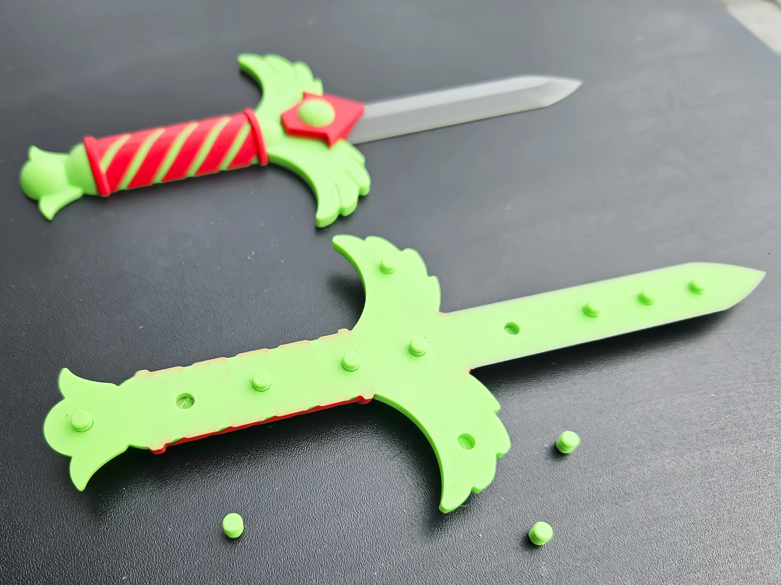 Squid Game 3 – Toy Knife (Two Printing Versions) - Free 3D Print Model ...