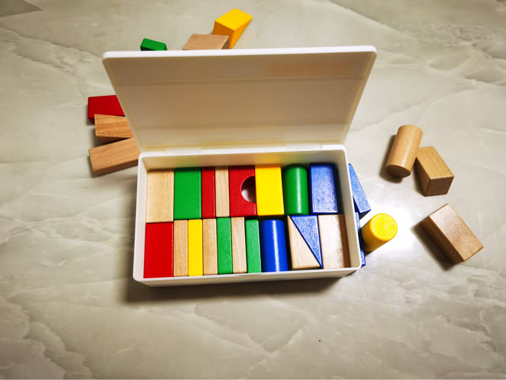 Caja de almacenamiento grande y elegante para piezas de Ikea por Patrick MakerWorld: Descarga ...