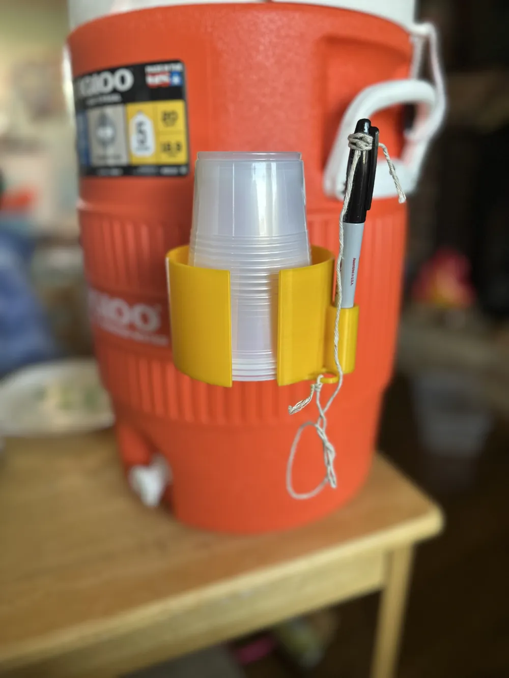 Igloo Cooler Holder for Solo Cups with marker spot - Free 3D Print ...