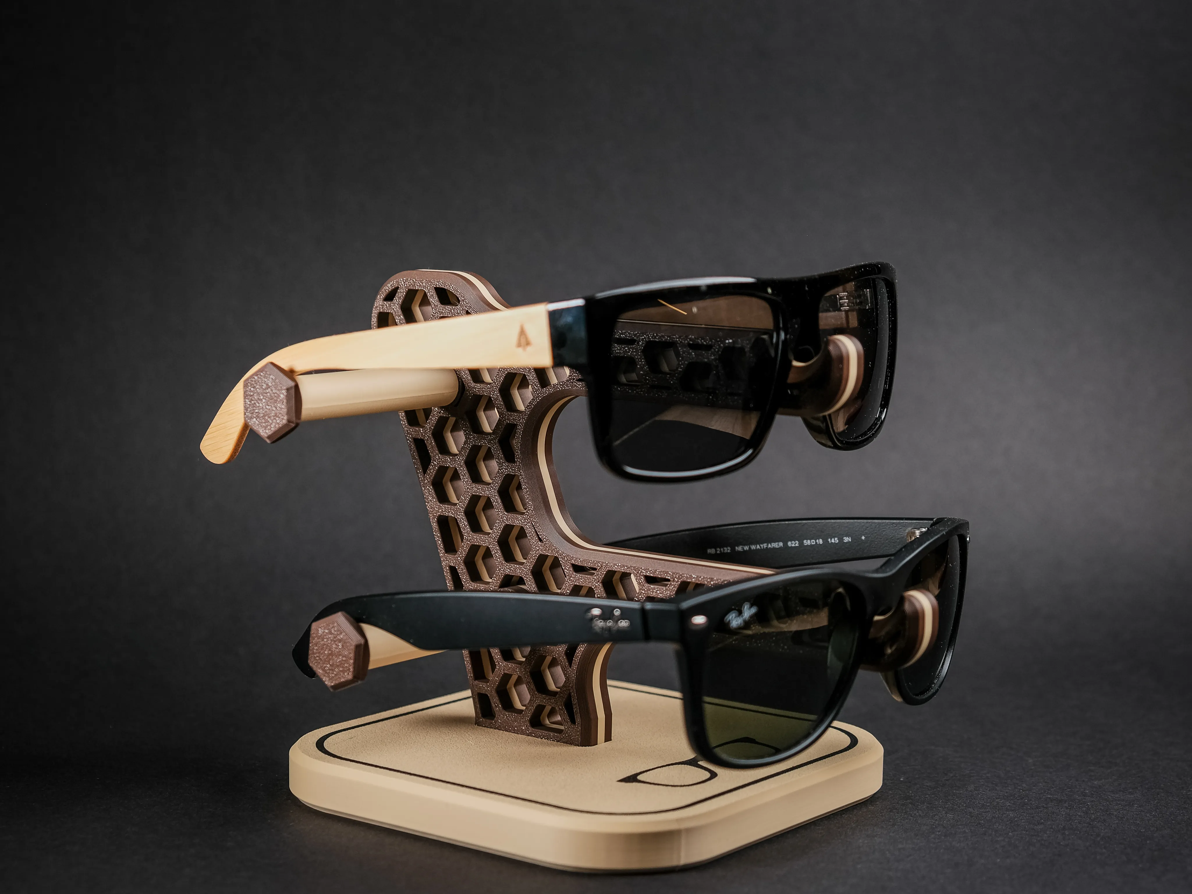 Shade Stand by KL Worx MakerWorld: Download Free 3D Models