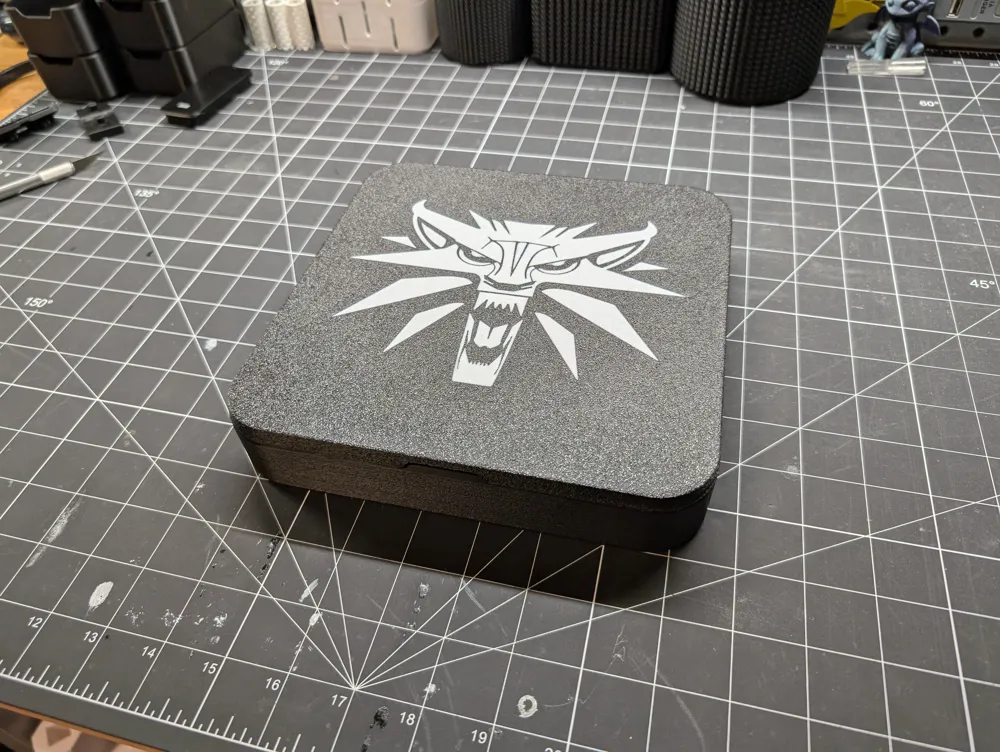 Witcher Wolf - Lid for NokBox TTRPG Dice Box - Free 3D Print Model ...