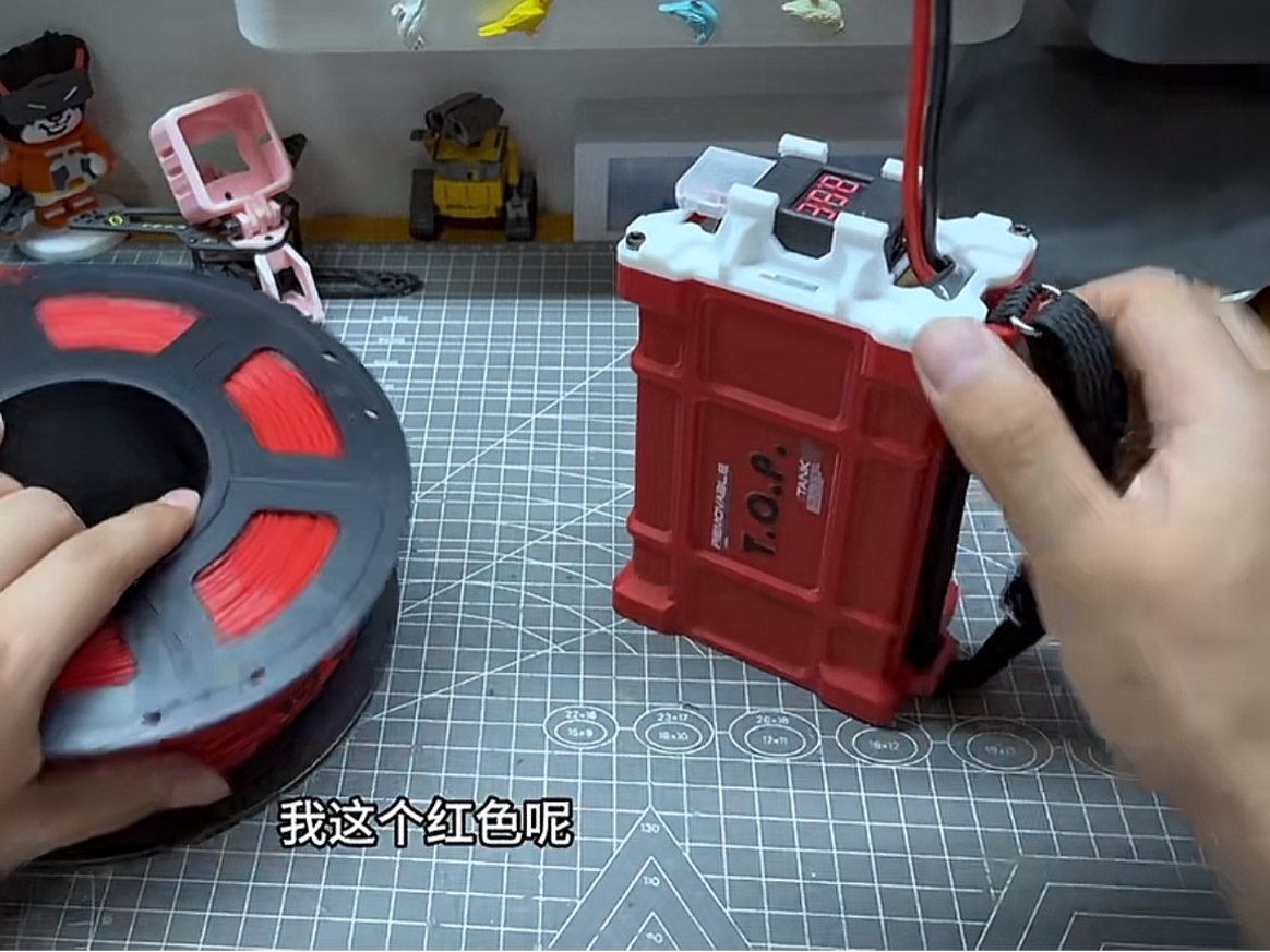 top的遥控玩具6s2p穿越机电包外壳 来自 TOP的遥控玩具（全球号） MakerWorld：免费下载 3D 模型