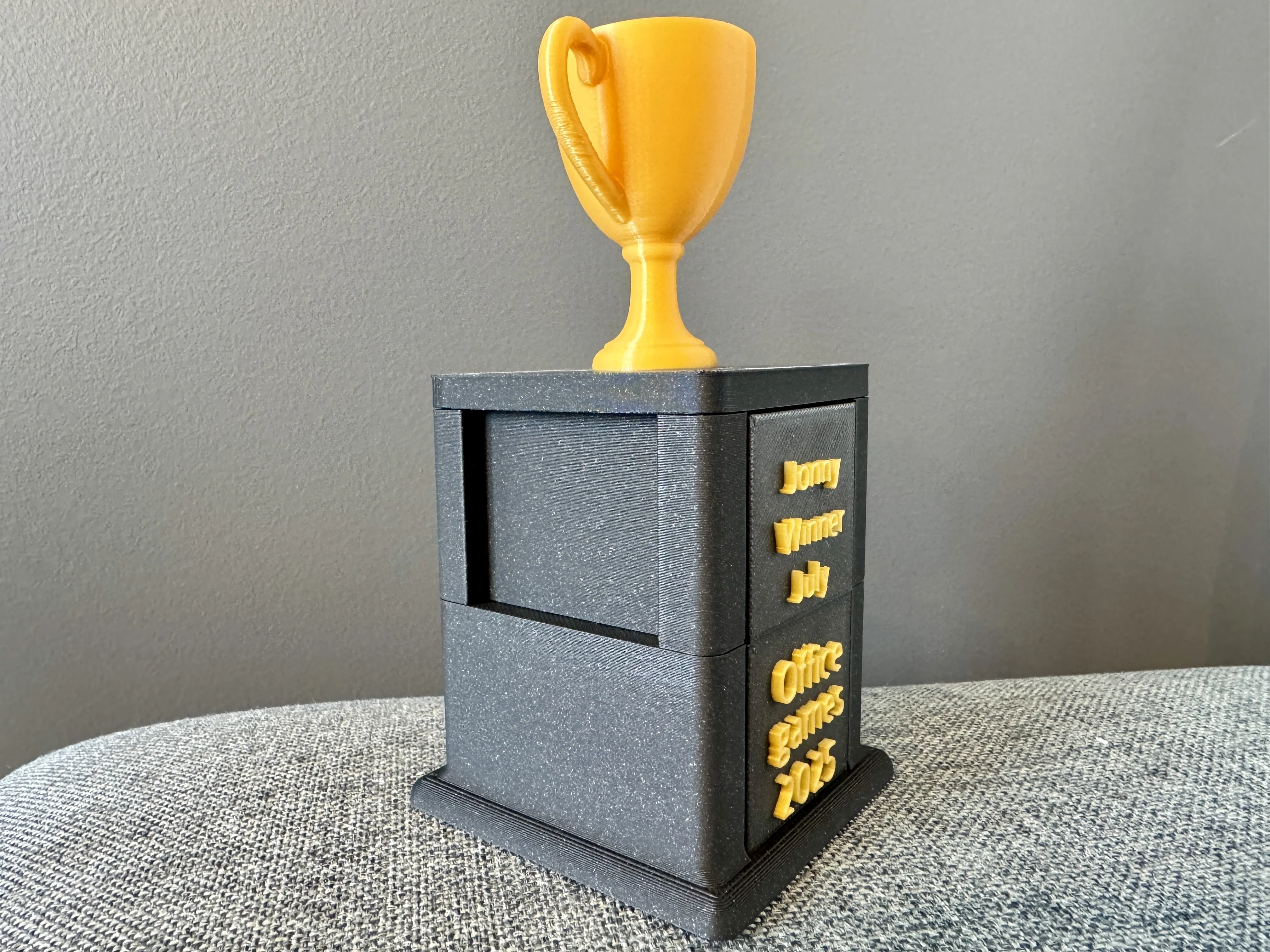 Trophy: You're the shit /w customizable plate - Free 3D Print Model ...