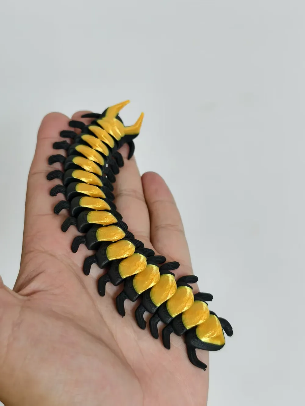 Centipede, large centipede, toy, ornament by 一条咸鱼 MakerWorld: Download ...