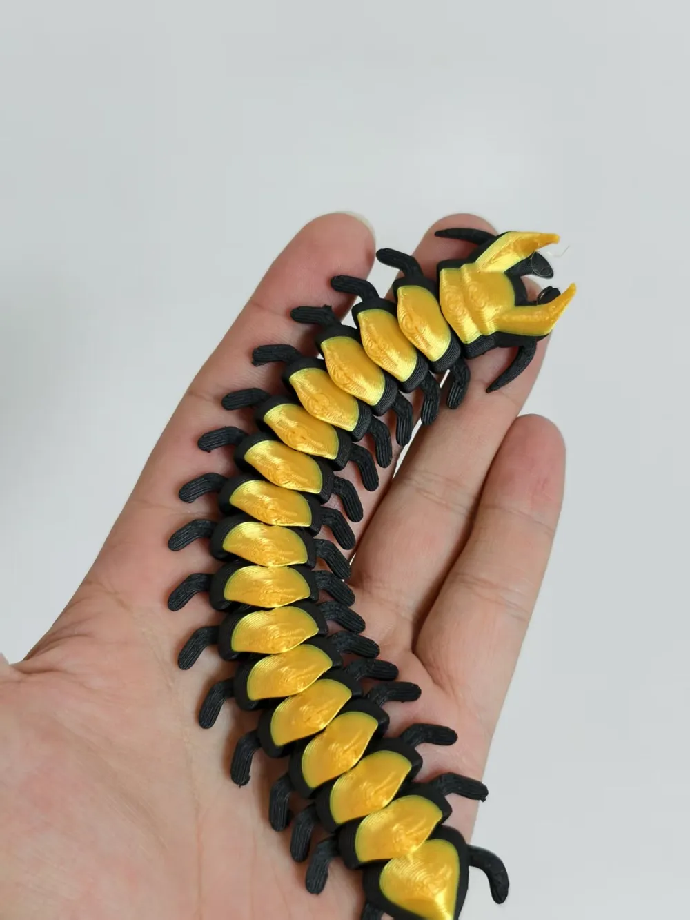 Centipede, large centipede, toy, ornament by 一条咸鱼 MakerWorld: Download ...