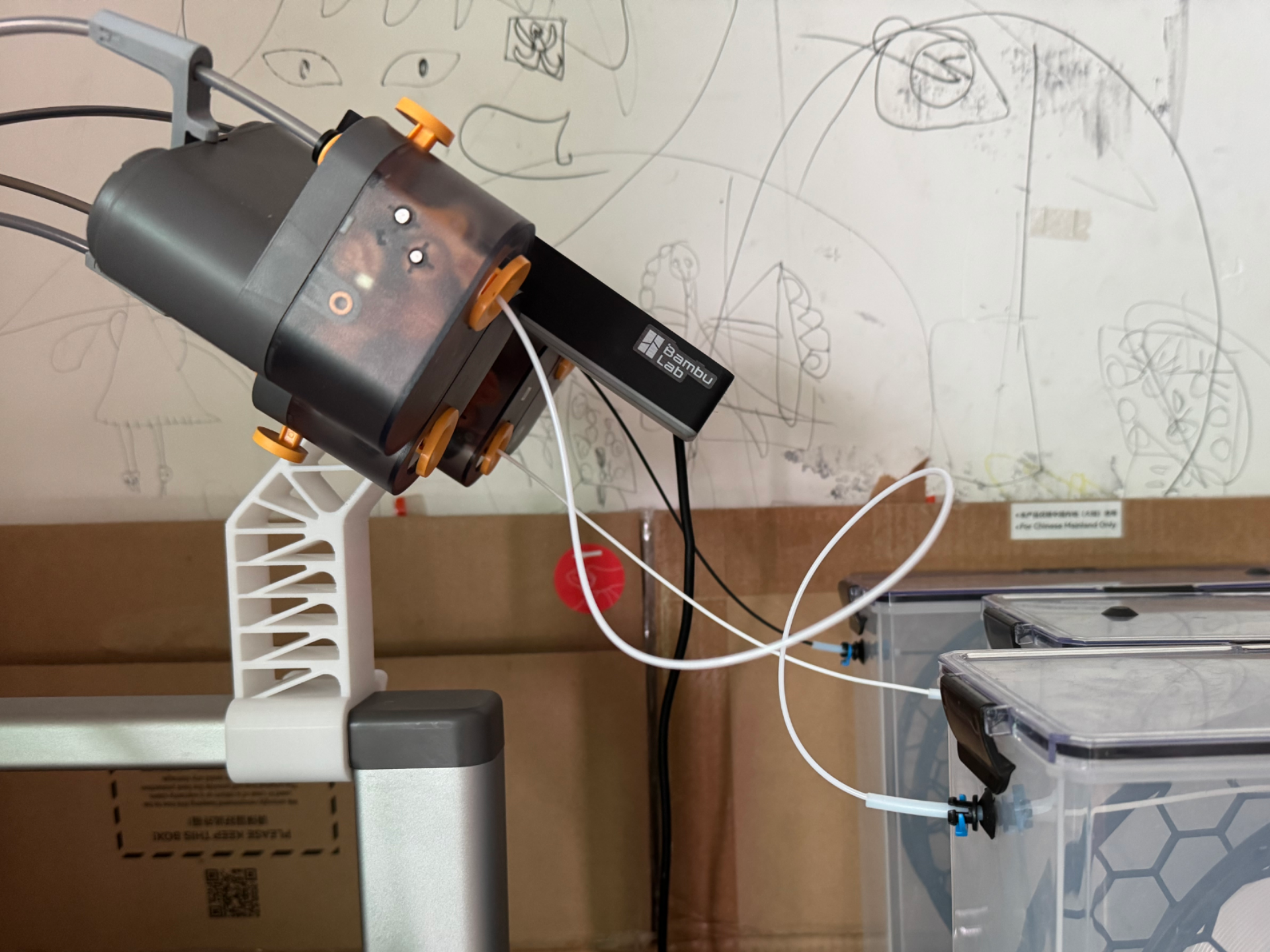 A1 AMS Lite Top Mount Side-Loading Bracket by Fish Burger MakerWorld: Download Free 3D Models