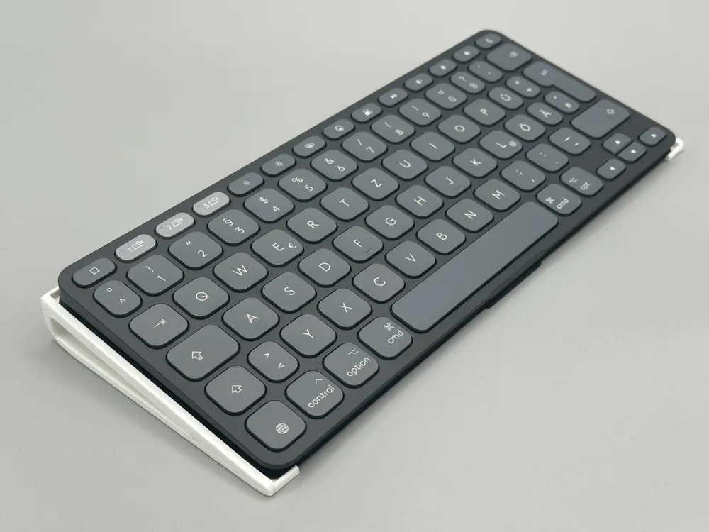 Logitech Keys-To-Go 2 Stand – Typing Wedge by Ludwig Prints MakerWorld ...