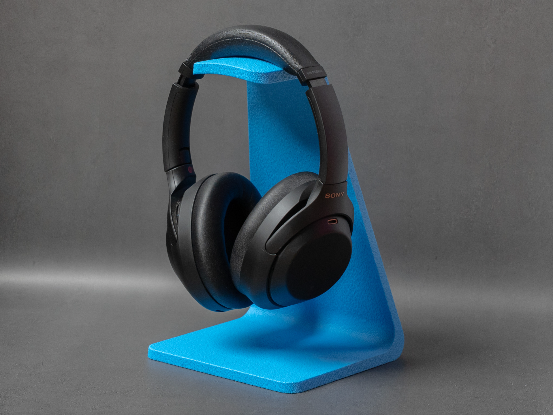Minimalist Headphone Stand by Fun3D Print MakerWorld: Download Free 3D ...