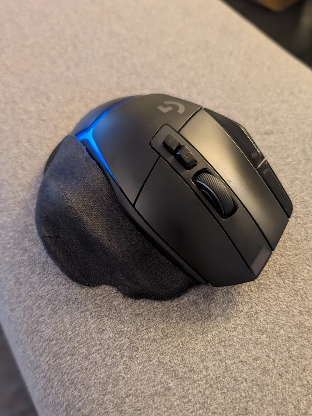 G502X Pinky and Ring Finger Rest - Free 3D Print Model - MakerWorld