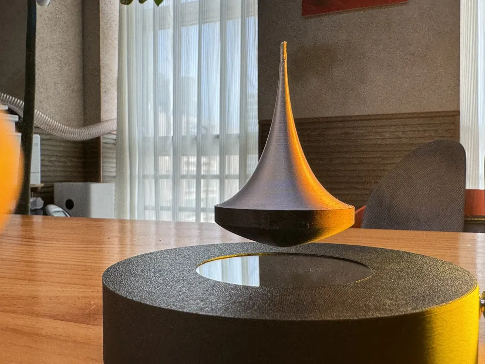 Magnetic Levitation Inception Top by ZOZ MakerWorld: Download Free 3D ...