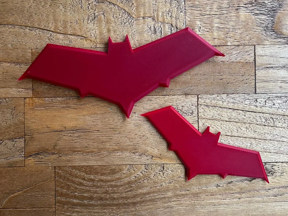 Batarang - Red Hood por Bardo Builds MakerWorld: Descarga Modelos 3D ...
