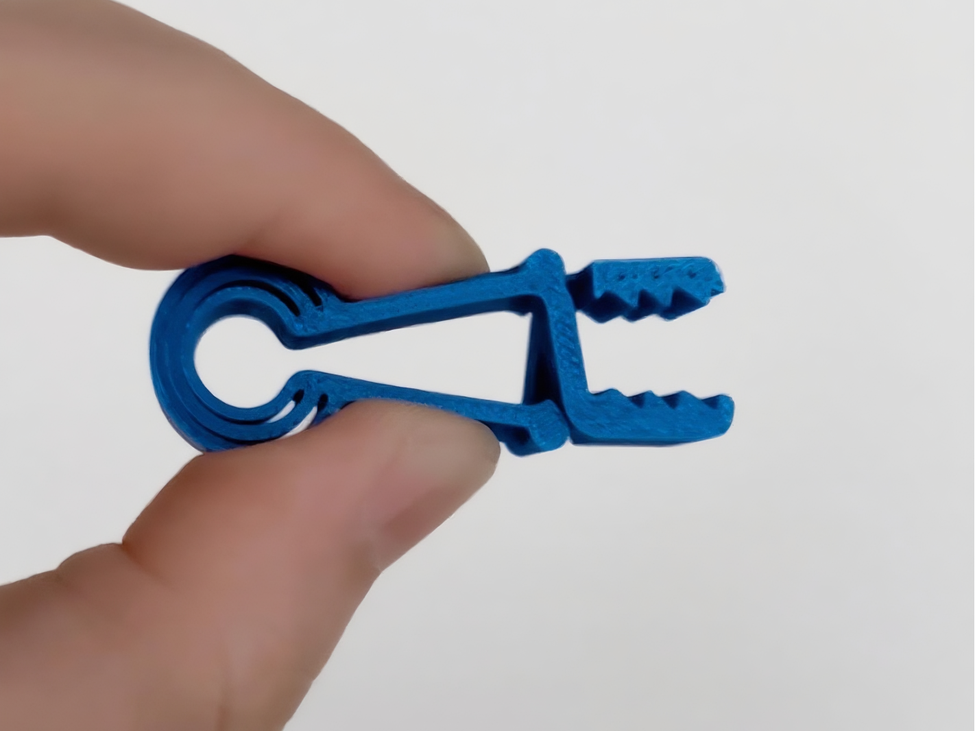 Clamp - Print-in-Place - High Resilience by Newπ MakerWorld: Download ...