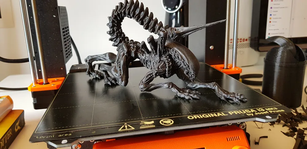 Alien - Xenomorph - Full Figure - 25 CM by Printed Obsession MakerWorld: Download Free 3D Models