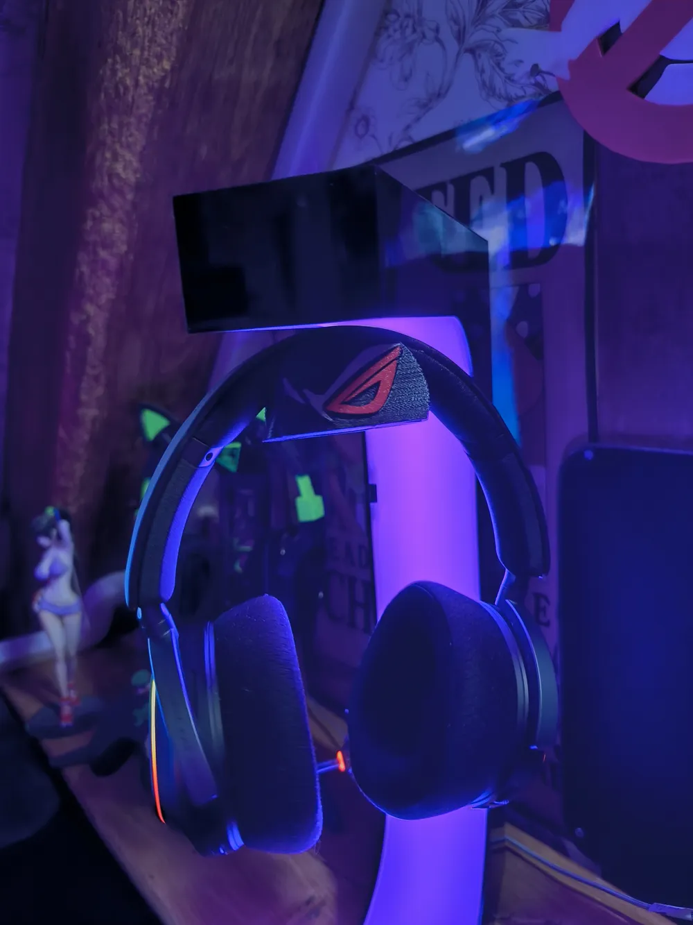 magnetic levitation headset ROG stand by flobo21 MakerWorld: Download ...