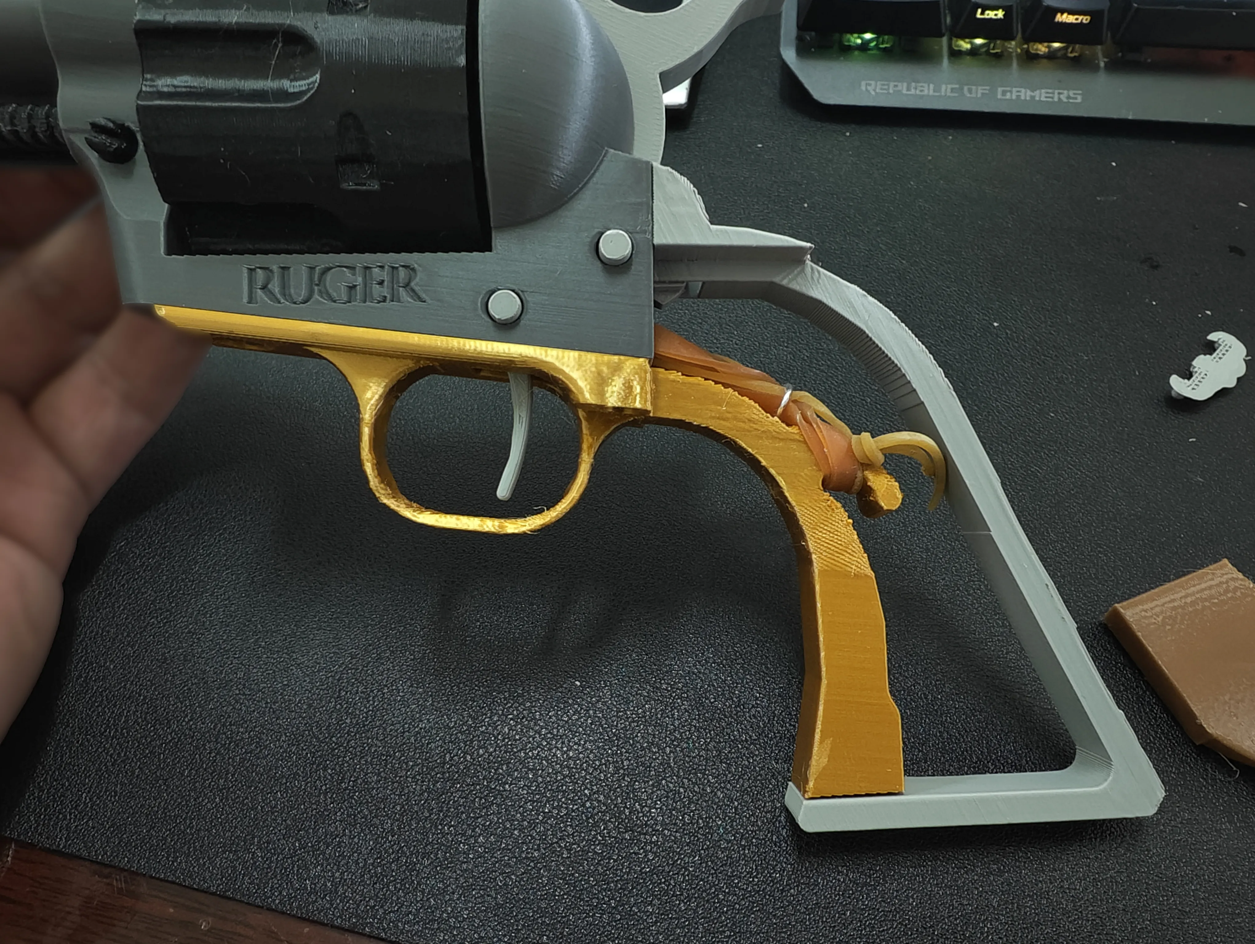 Colt Single Action Army M1873 SAA Revolver Fidget - Free 3D Print Model ...