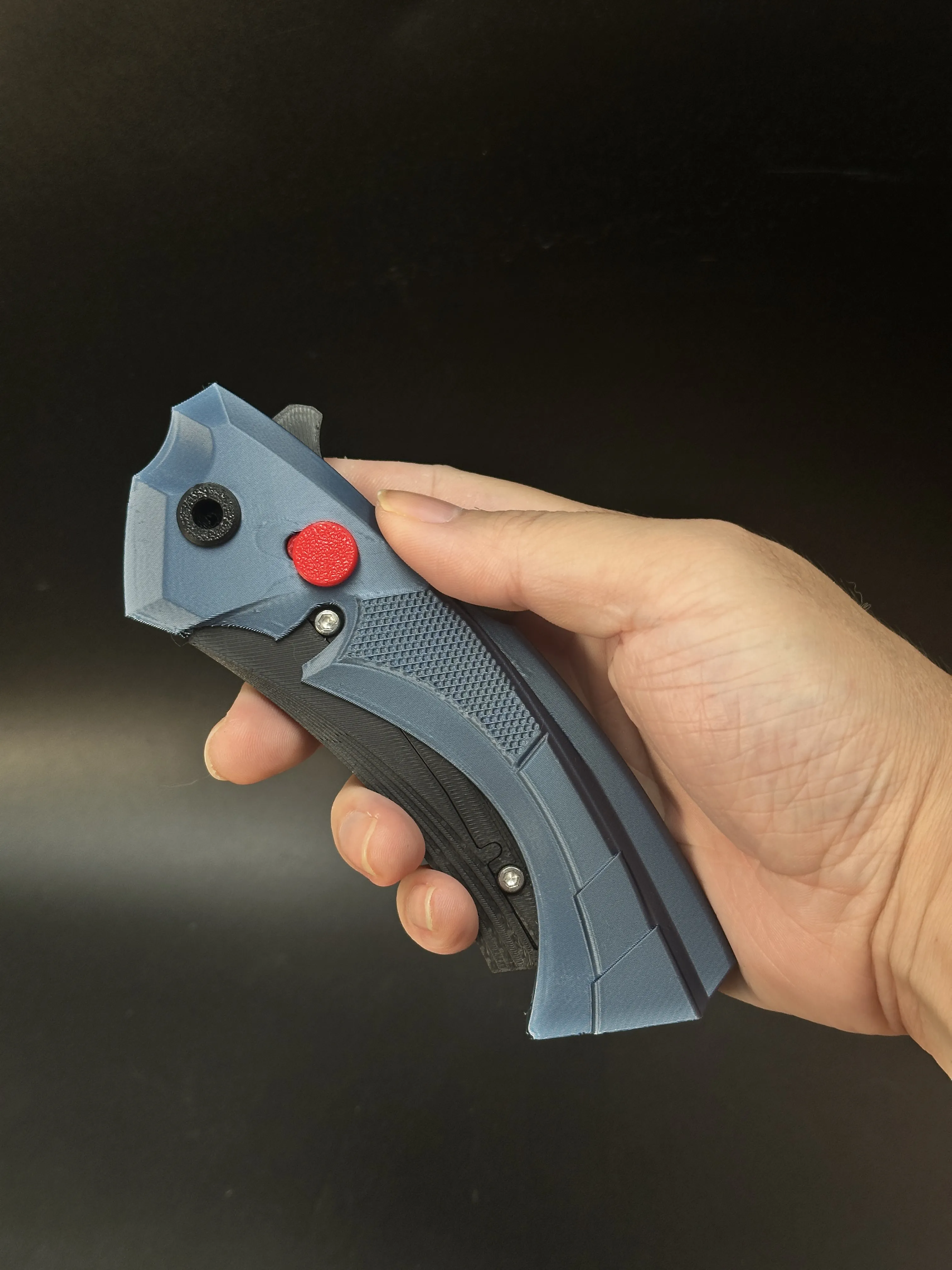 Heavy-Duty Folding Utility Knife with Lock Button by Trent Studio MakerWorld: Download Free 3D ...