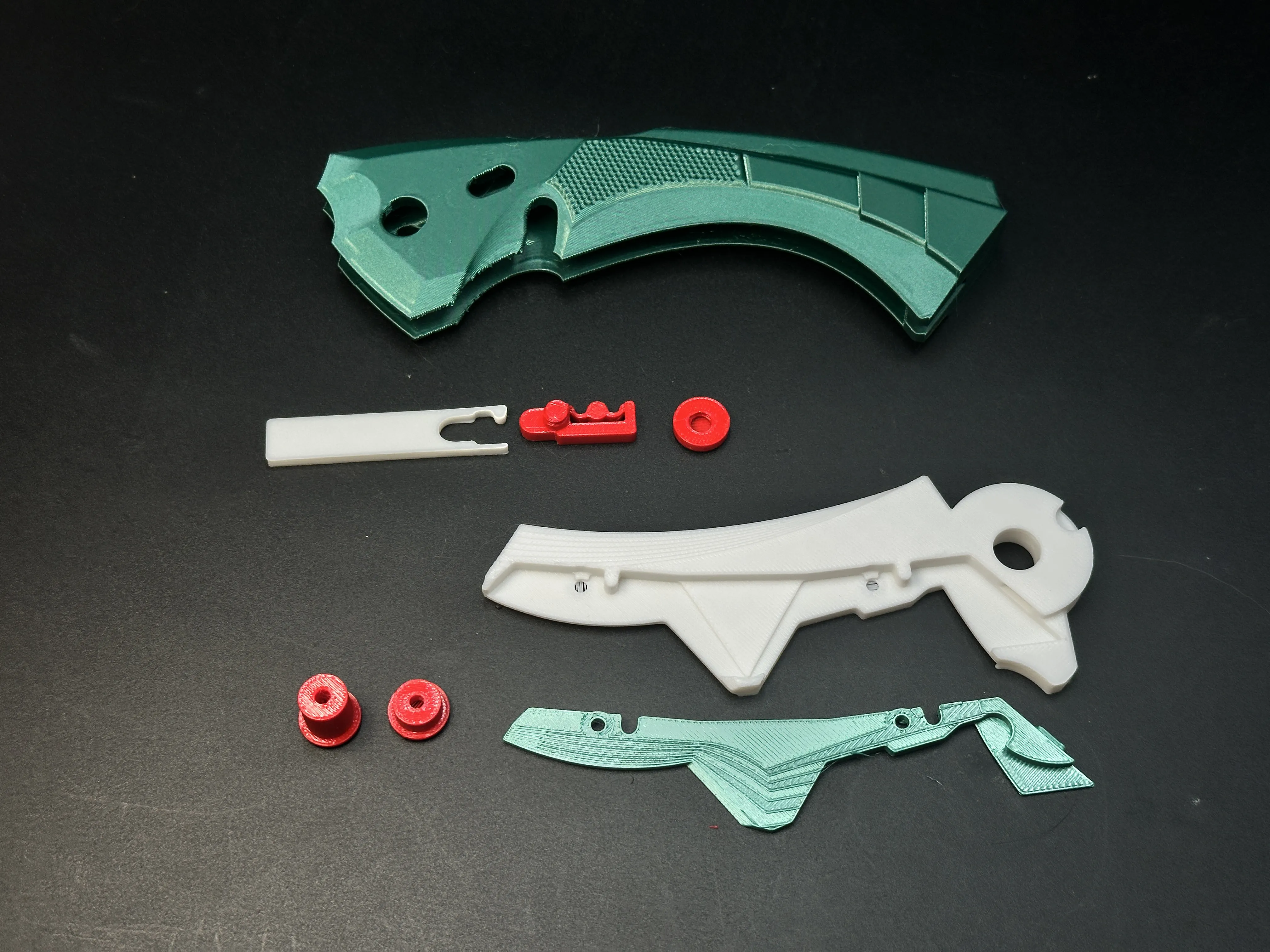 Heavy-Duty Folding Utility Knife with Lock Button by Trent Studio MakerWorld: Download Free 3D ...