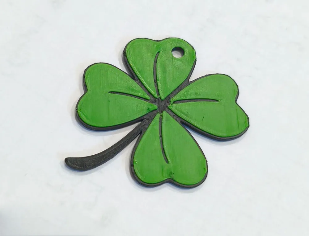 Four-leaf clover keychain by Pszeeemo MakerWorld: Download Free 3D Models