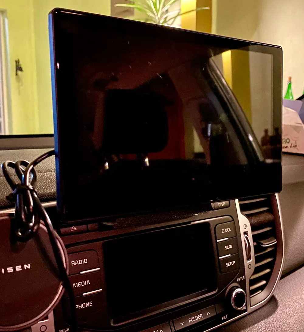 CarPlay Screen CD Slot Mount Remixed by CrescentM00N MakerWorld ...