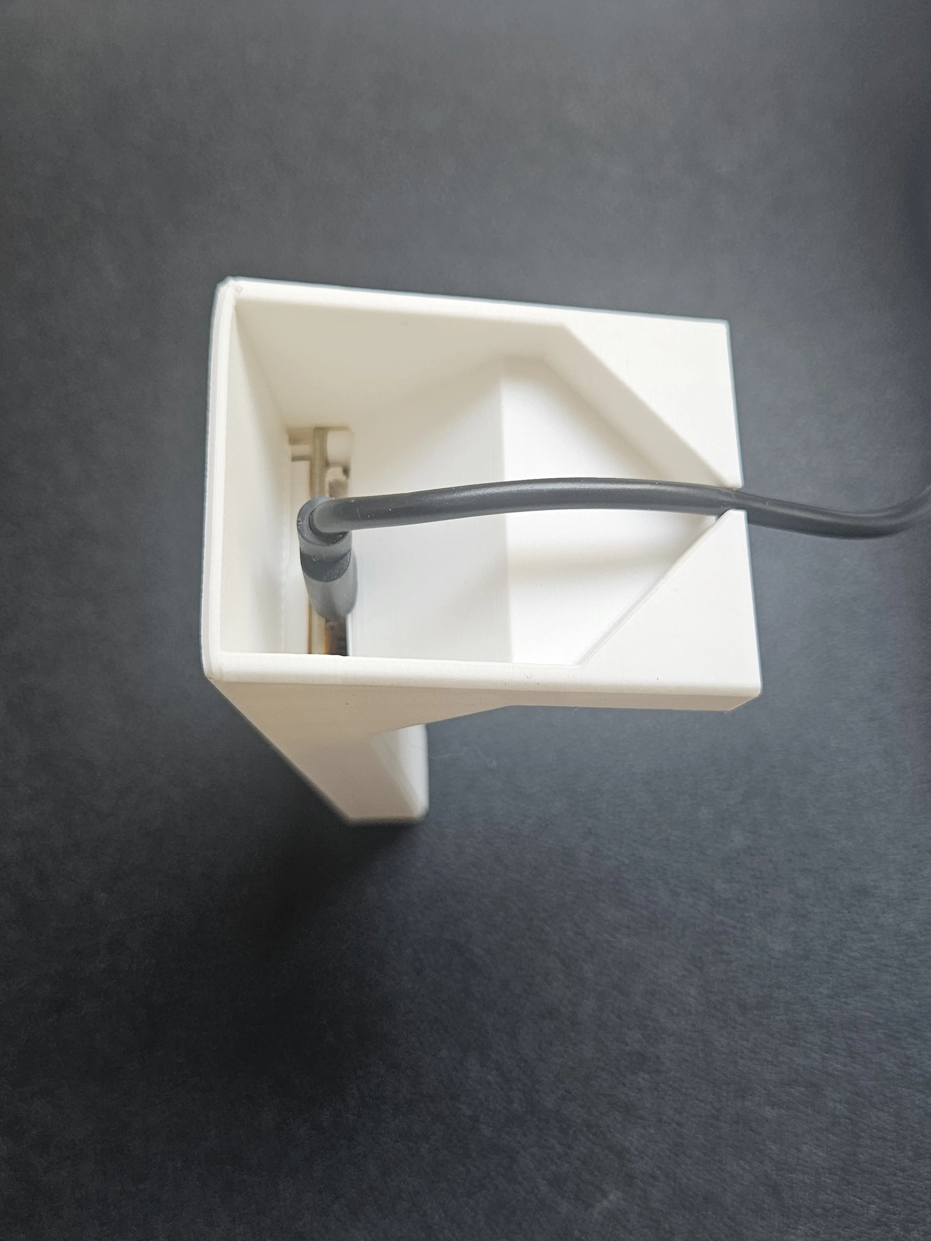 Bongo Cat Mini Monitor – Animated ESP32 Display - Free 3D Print Model - MakerWorld