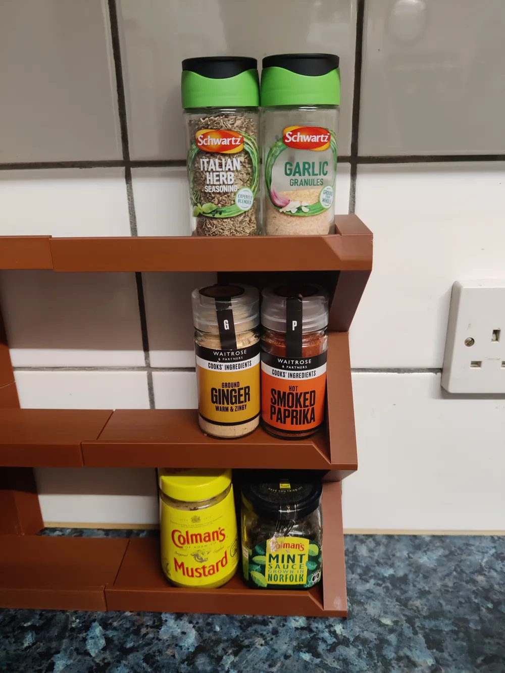 Corner Spice Rack - Free 3D Print Model - MakerWorld