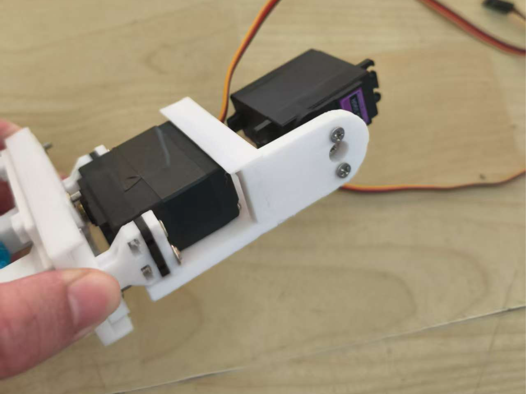 mg996r servo articulated connector by 小鑫哥 MakerWorld: Download Free 3D ...