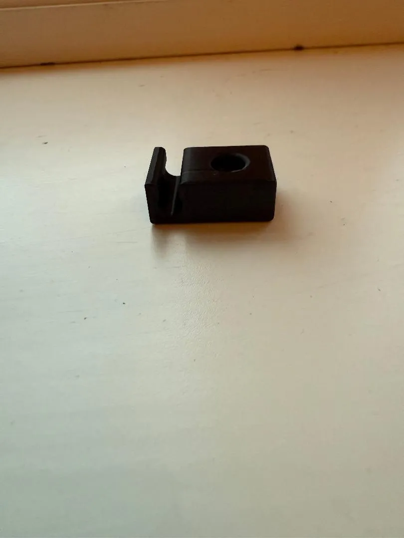 Brake line clamp 5mm by user_2032488606 MakerWorld: Download Free 3D Models