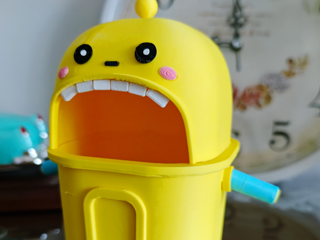 Cartoon Robot poop bin Desktop organizer Mindless multi-color printing ...
