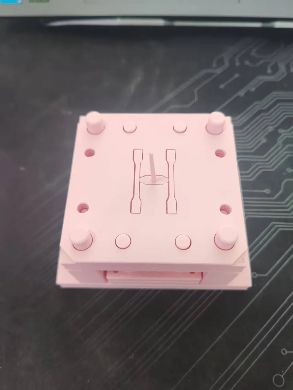 Mini Injection Mold by user_3027195746 MakerWorld: Download Free 3D Models