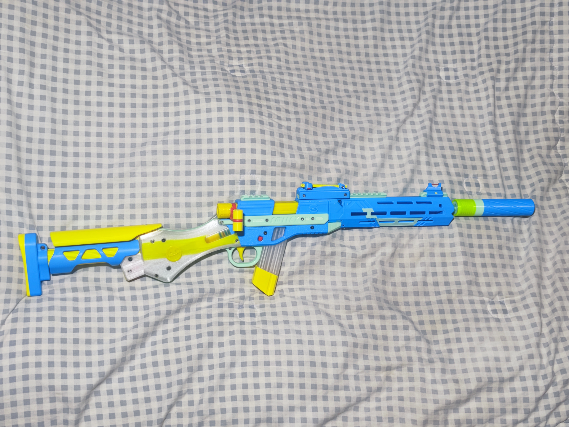 Smile Face Launcher Tactical Integrated Version by 群主邀请“极品男娘”加入了本群，点击欢迎 ...