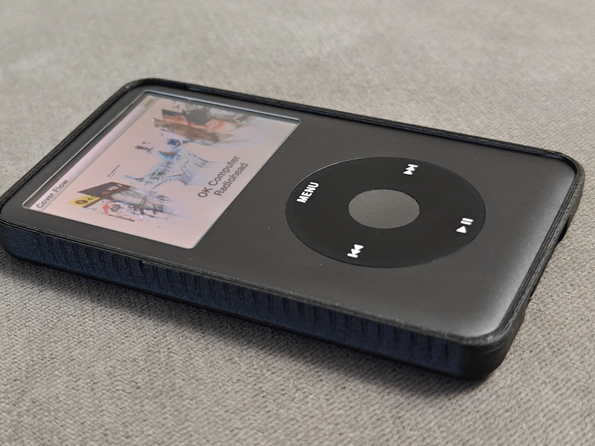 iPod classic Hard Case by Dog's Diary MakerWorld: Download Free 3D Models