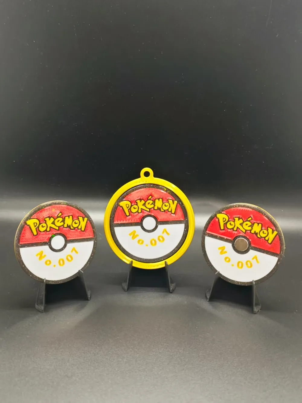 Pokemon coin/fridge magnet/spinning charm (007 Squirtle→008 Wartortle→ ...