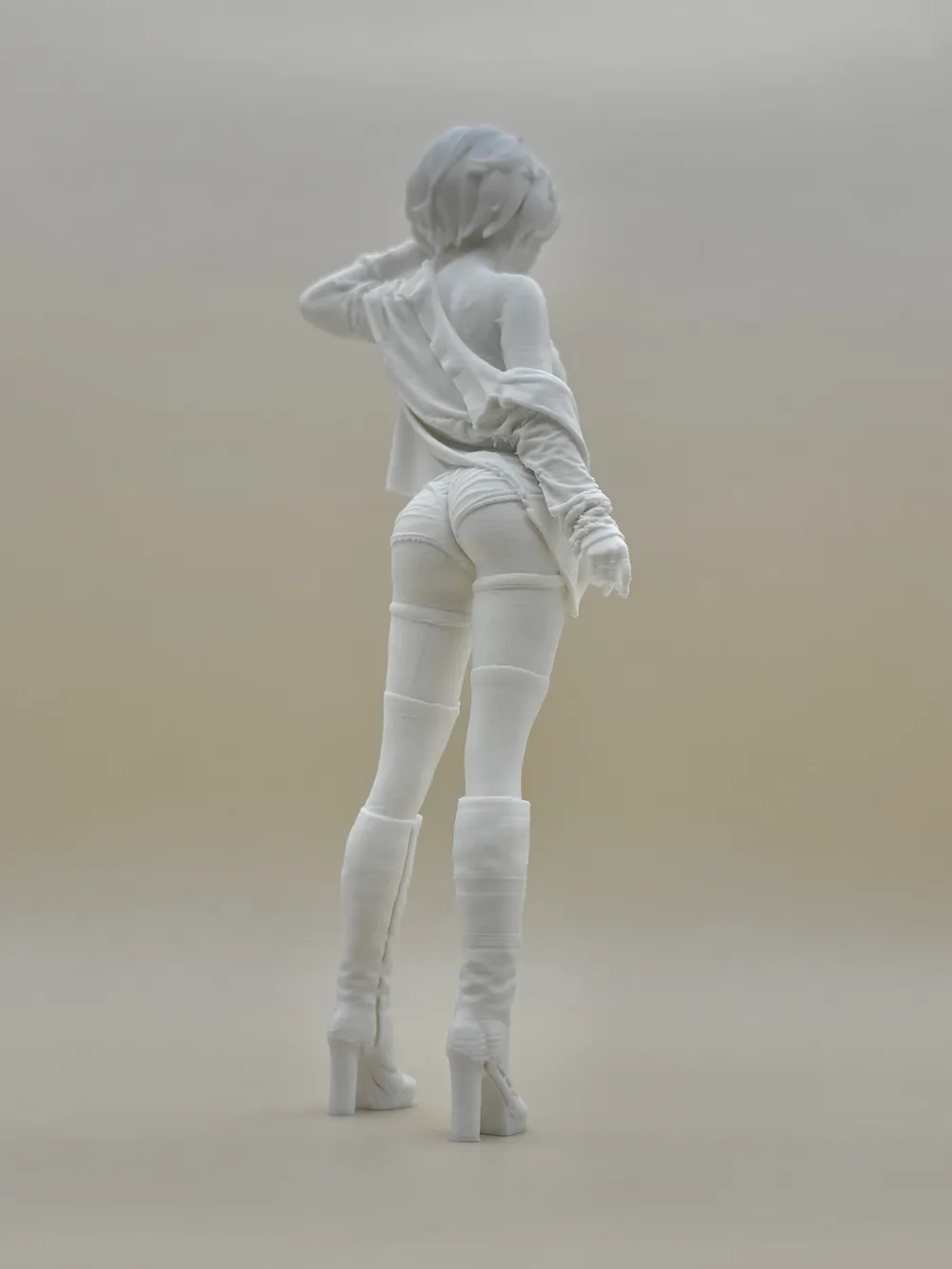Miss 2B in Casual Wear by 栓弟打印 MakerWorld: Download Free 3D Models