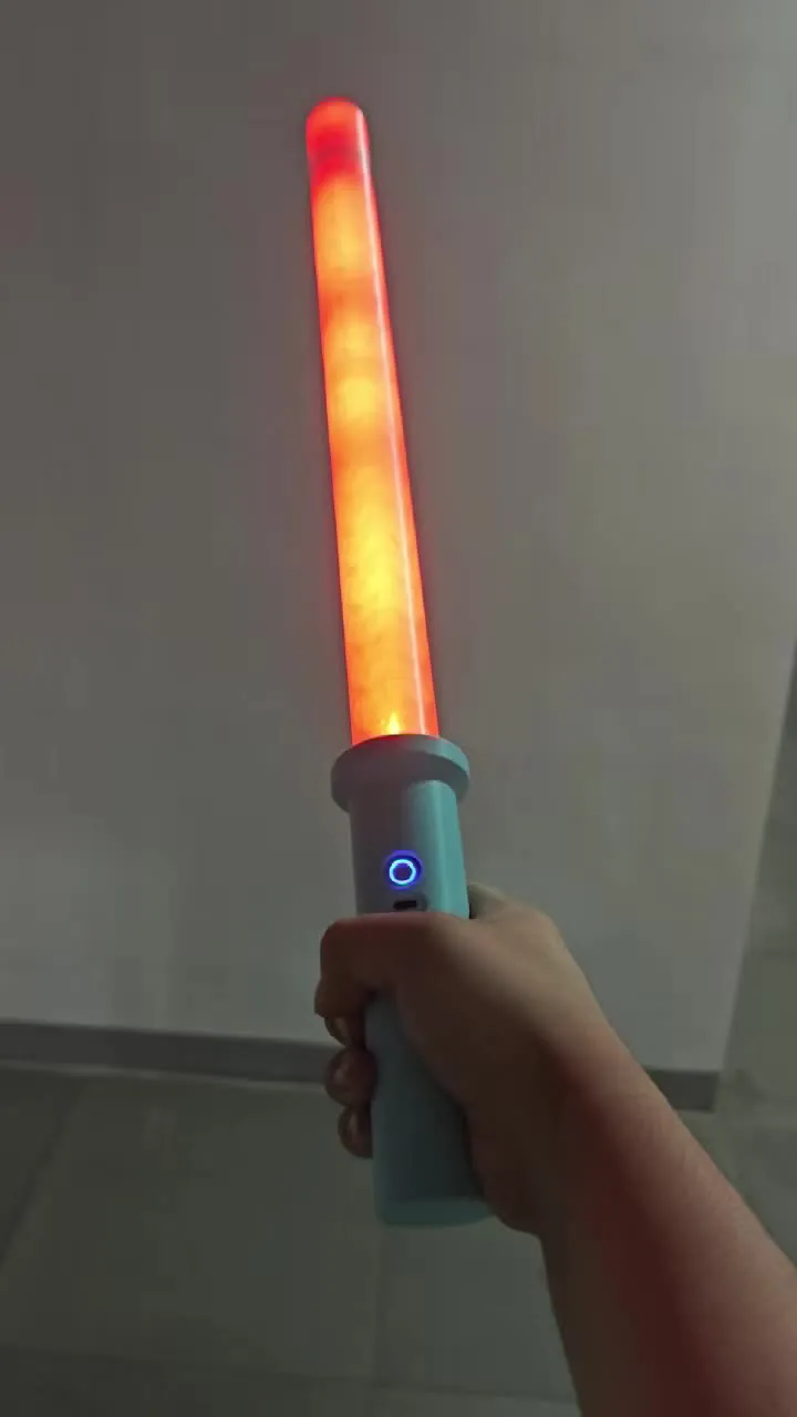 Utilise le module du Bâton d'Or — bâton de supporter personnalisé avec ...