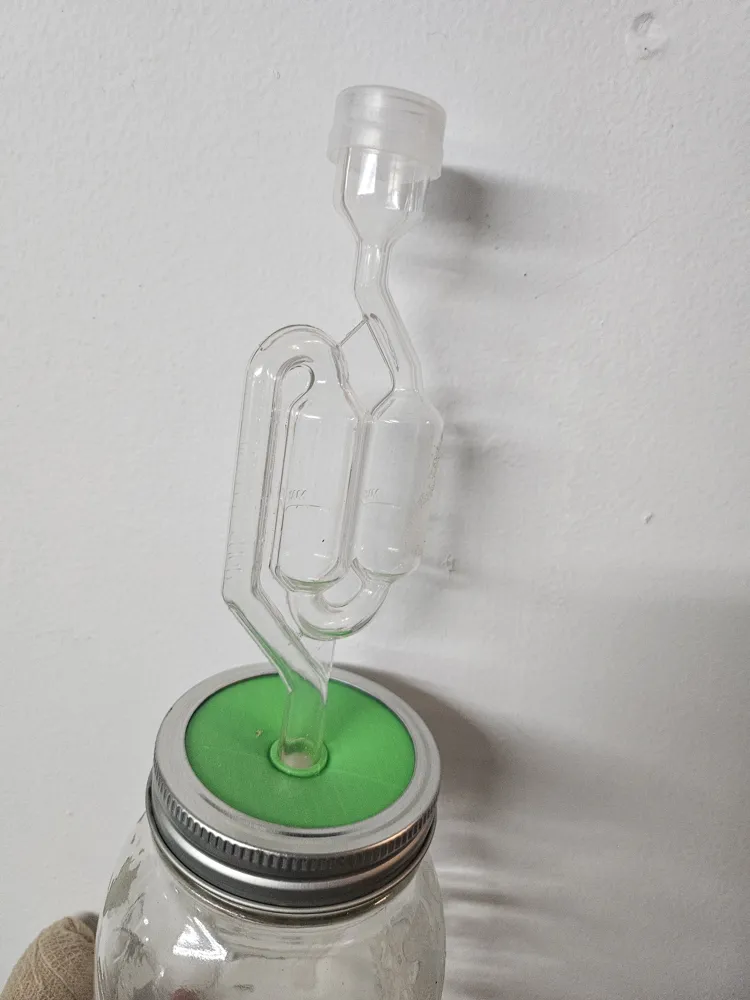 Mason Jar Insert for Air Lock - Free 3D Print Model - MakerWorld